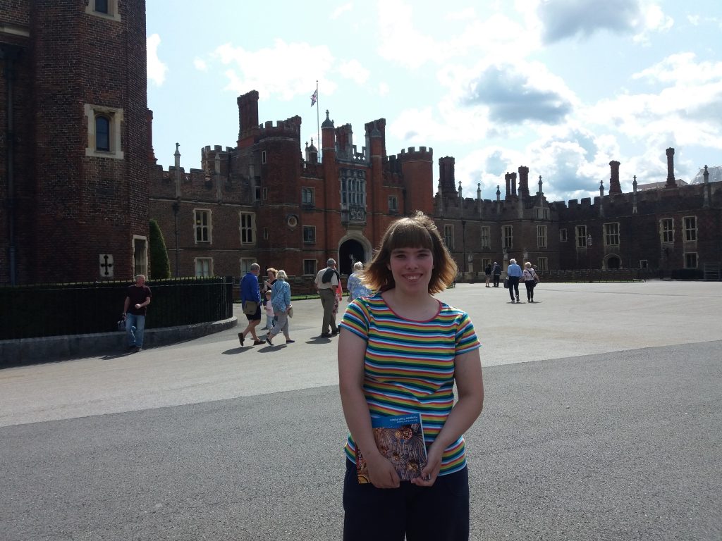 Visiting Hampton Court Palace - Sarah Boxwell Author
